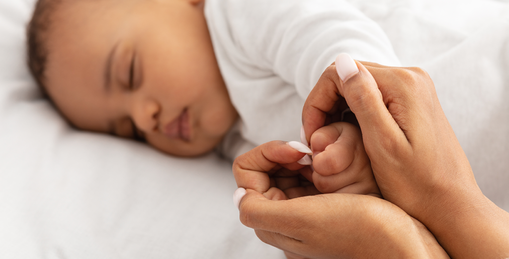 My 15 Month Wants Me to Hold Hands to Sleep --- What Should I Do?